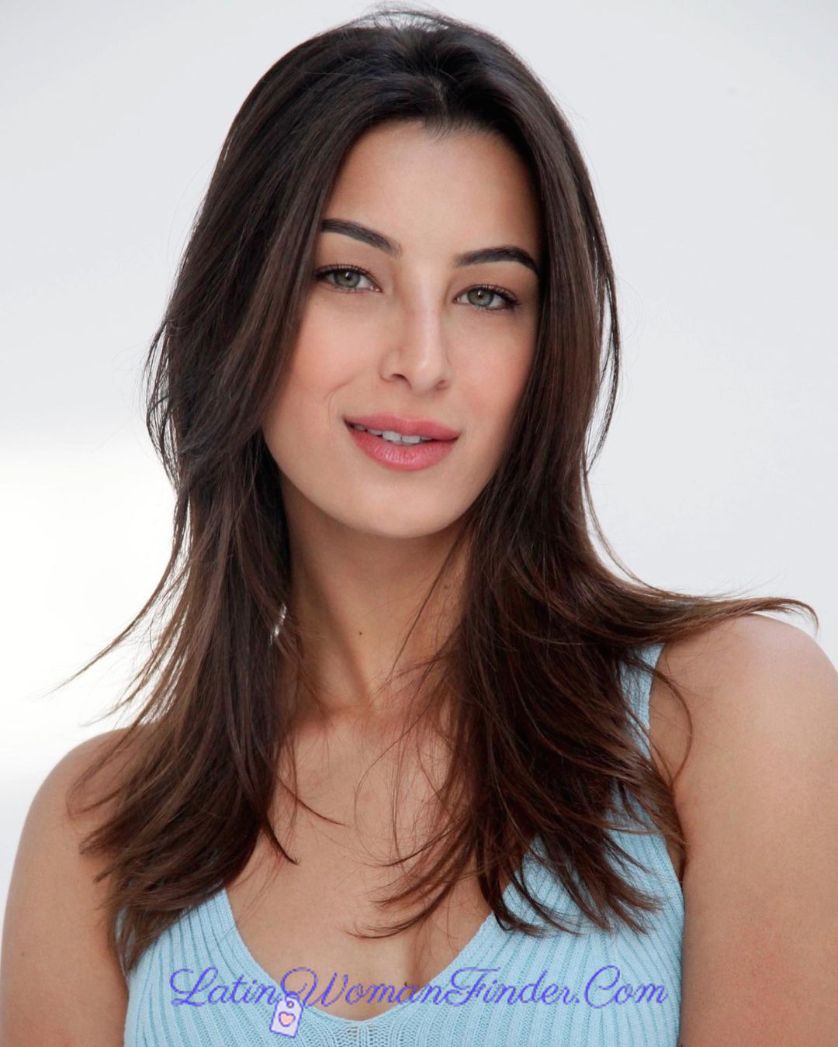 Brazilian Women: What Makes Them Perfect Girlfriends?