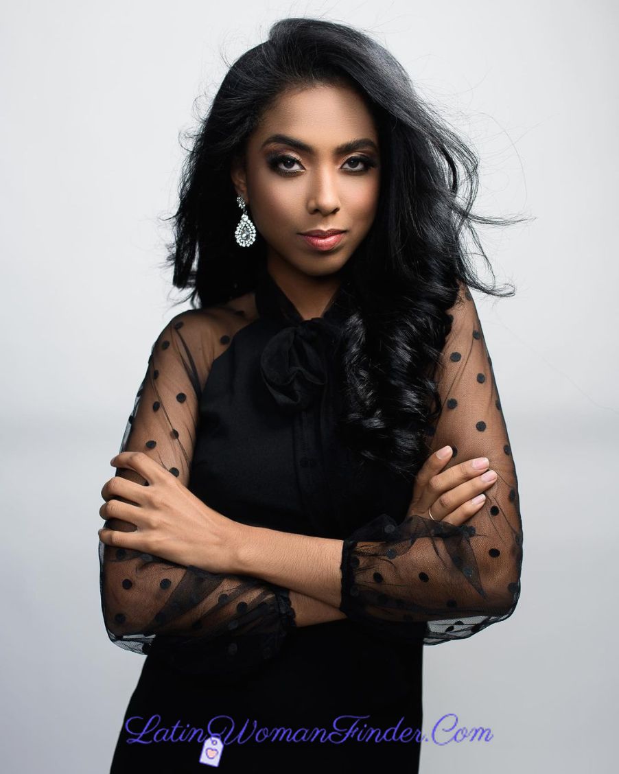 Dominican Women: What Makes Them Perfect for Marriage?