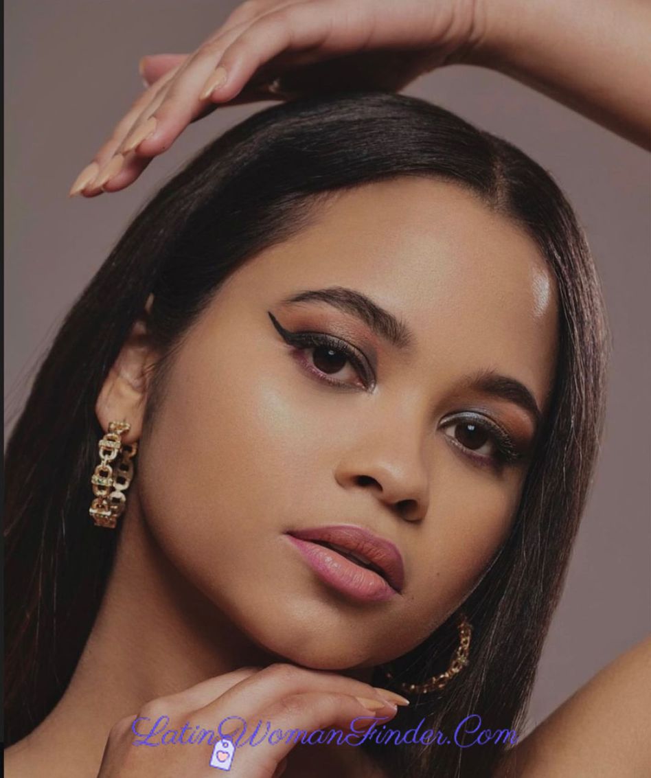 Dominican Women: What Makes Them Perfect for Marriage?