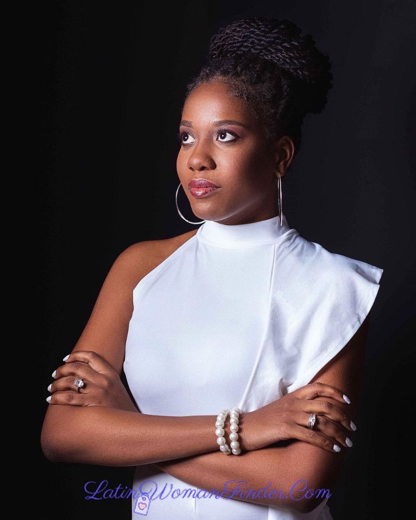 Lovely Jamaican Women: What Makes Them the Best Wives?