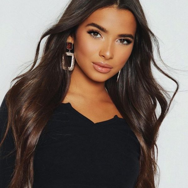 Salvadoran Women: What Makes Them the Best Wives?